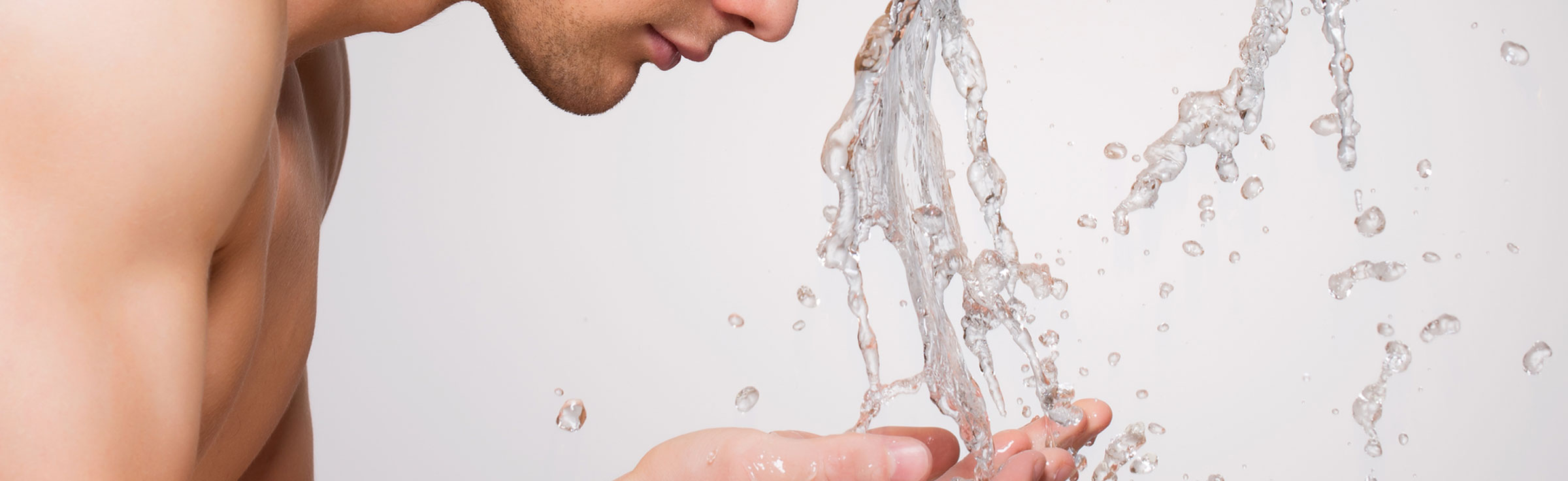 Best Facial Cleansers For Men in 2022 [Buying Guide] - GearHungry