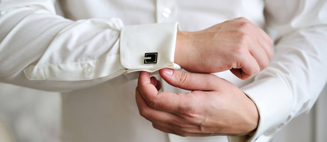 Best Mens Cufflinks in 2022 [Buying Guide] - Gear Hungry