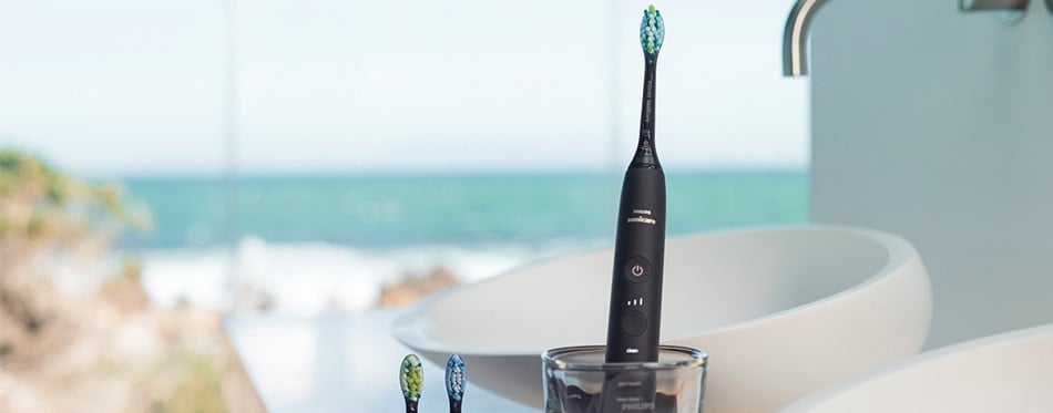 8 Best Electric Toothbrushes in 2019 [Buying Guide] - Gear Hungry