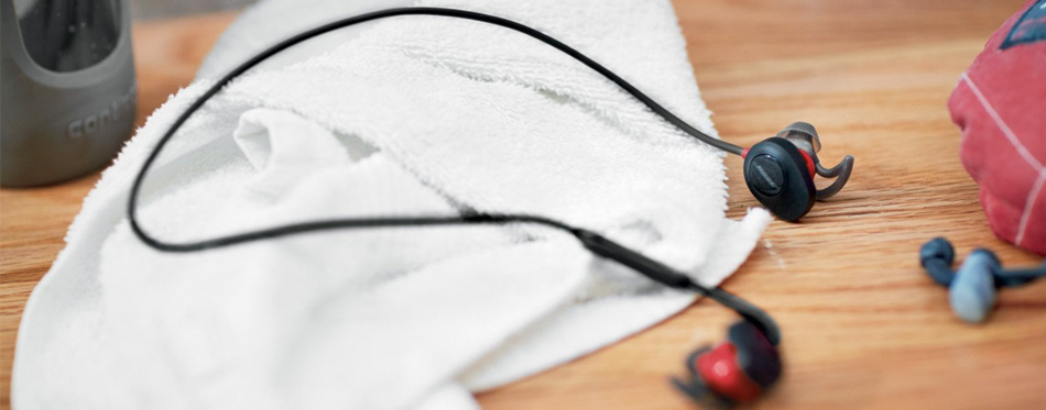 Best Running Earphones in 2022 [Buying Guide] – Gear Hungry