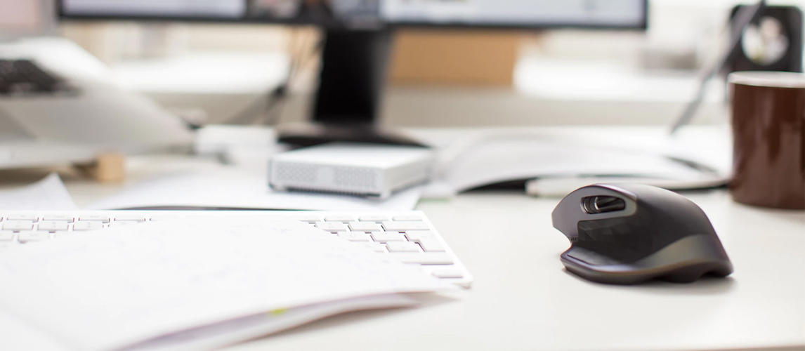 10 Best Vertical Mouses in 2020 [Buying Guide] – Gear Hungry