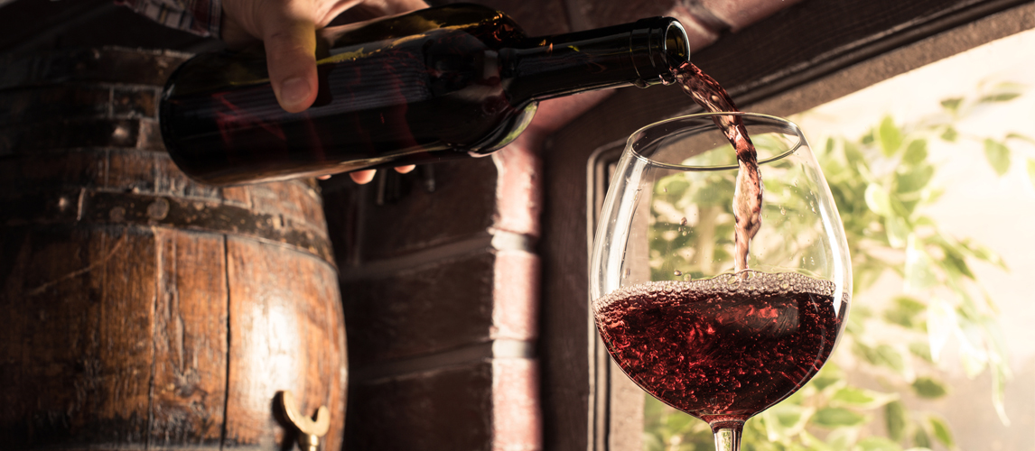 How To Serve Wine Like a Boss - Gear Hungry