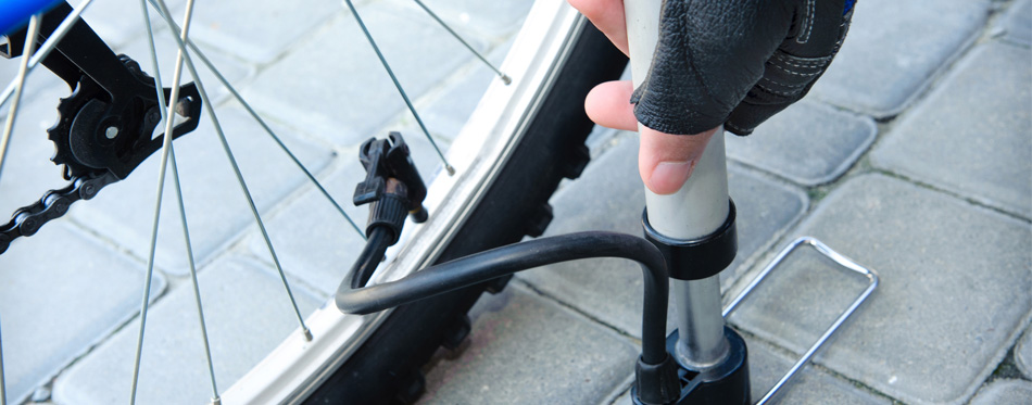 8 Best Bike Pumps in 2019 [Buying Guide] – Gear Hungry 🚲