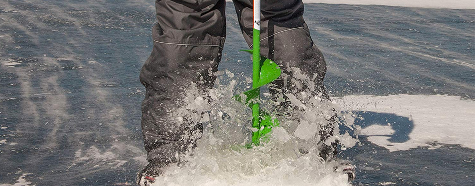 Best Ice Fishing Augers In 2022 [Buying Guide] – Gear Hungry