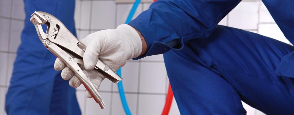 5 Best Locking Pliers In 2020 [Buying Guide] – Gear Hungry