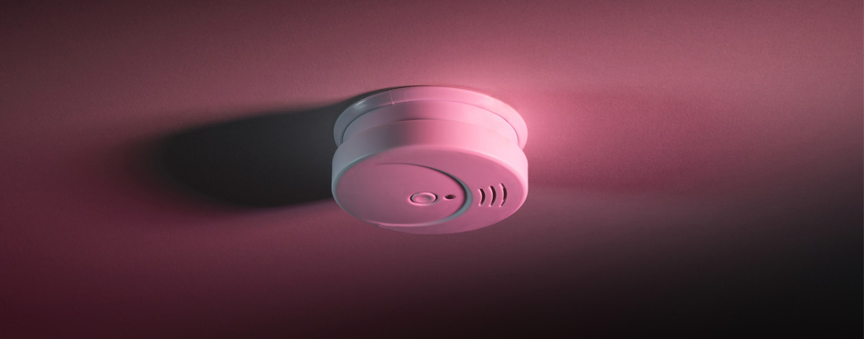 8 Best Smoke Detectors In 2019 [Buying Guide] – Gear Hungry ♨