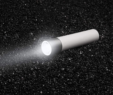 ZMI Portable Charger Flashlight - GearHungry