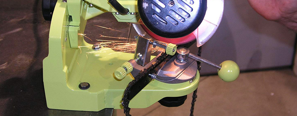 Best Chainsaw Sharpeners In 2022 [Buying Guide] – Gear Hungry