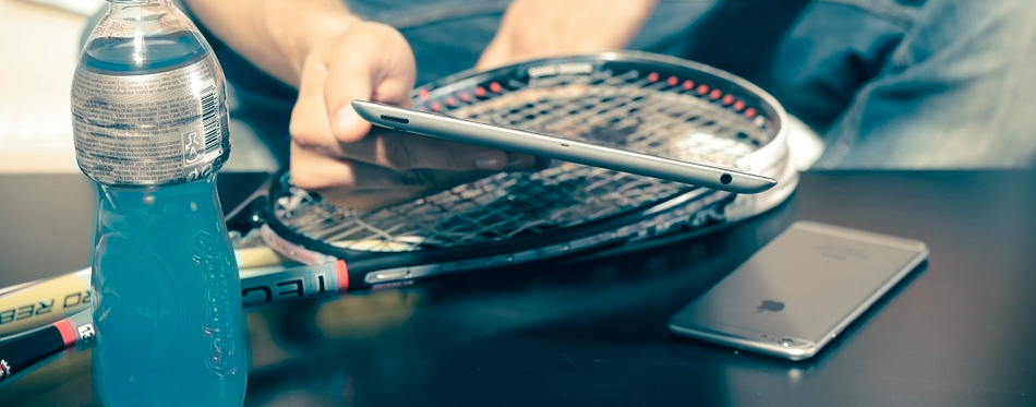 Best Squash Racquets In 2022 [Buying Guide] – Gear Hungry