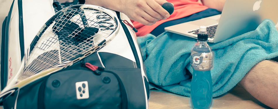 Best Squash Racquets In 2022 [Buying Guide] – Gear Hungry