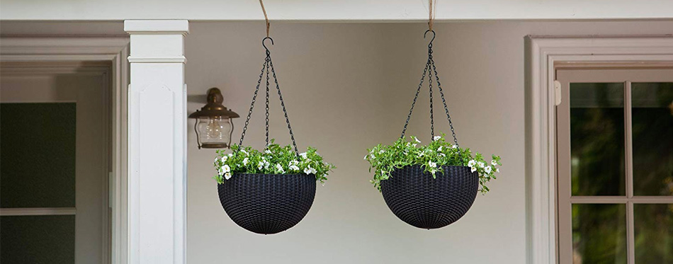 Best Hanging Planters In 2022 [Buying Guide] – Gear Hungry