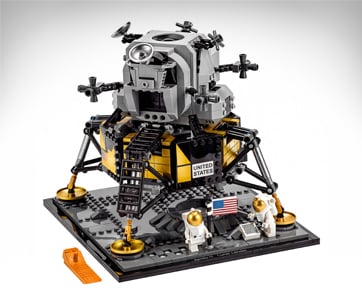 Lego NASA Apollo 11 Lunar Lander - GearHungry