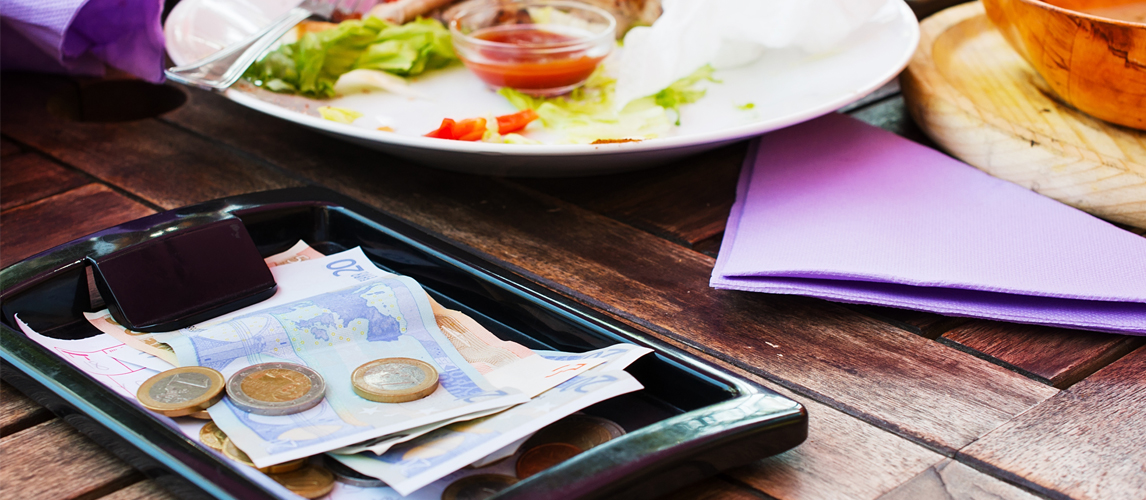 Every Rule You Need To Know About Tipping – Gear Hungry