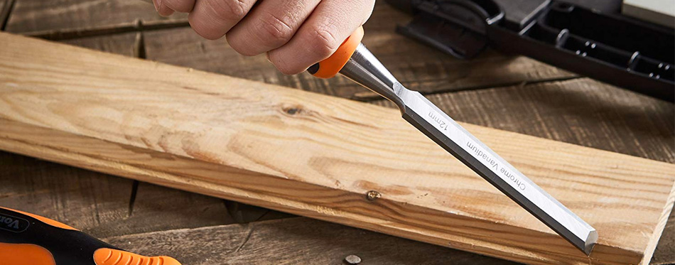 Best Wood Chisels In 2022 [Buying Guide] – Gear Hungry