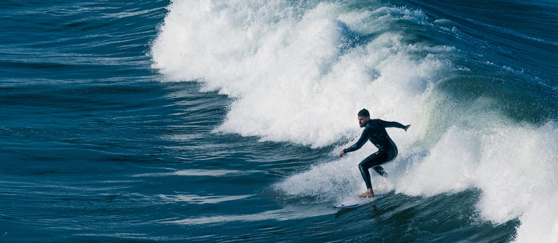 The Perfect Weather Conditions For Surfing – Gear Hungry