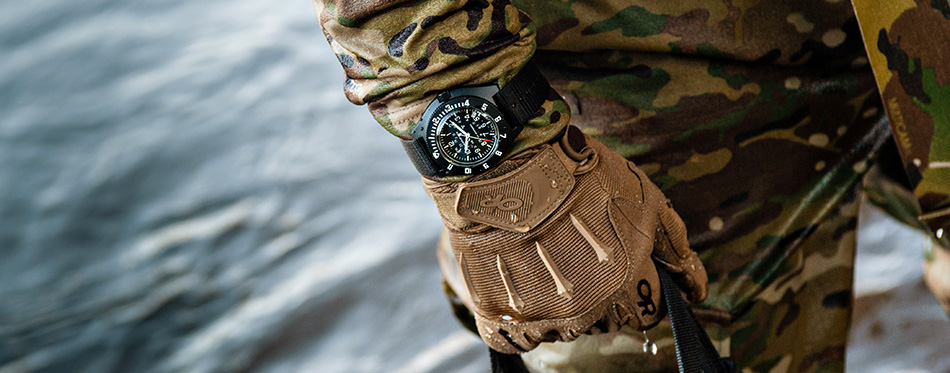 Best Tritium Watches In 2022 [Buying Guide] – Gear Hungry