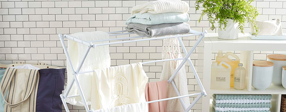 Best Clothes Drying Racks In 2022 [Buying Guide] – Gear Hungry