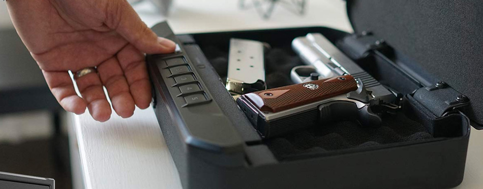 Best Biometric Gun Safes In 2022 [Buying Guide] – Gear Hungry