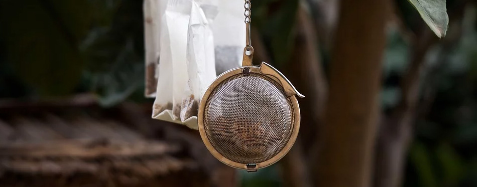 Best Tea Infusers In 2022 [Buying Guide] – Gear Hungry