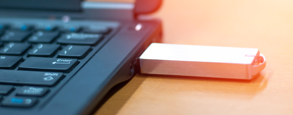 Best Encrypted Drives In 2022 [Buying Guide] – Gear Hungry