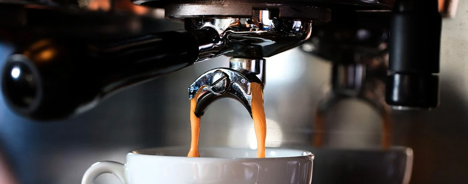 Best Latte Machines In 2022 [Buying Guide] – Gear Hungry