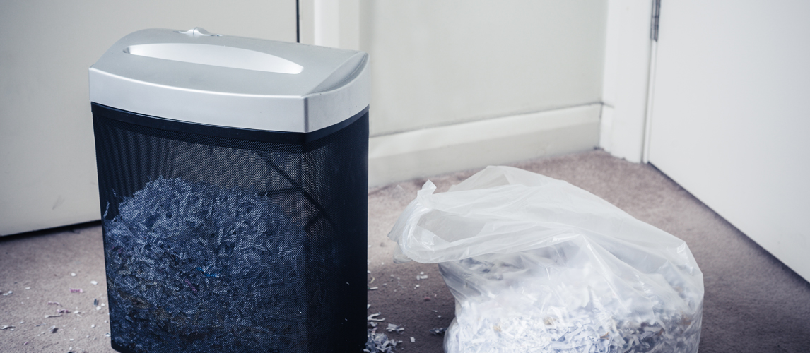 Best Paper Shredder Bags In 2022 [Buying Guide] – Gear Hungry