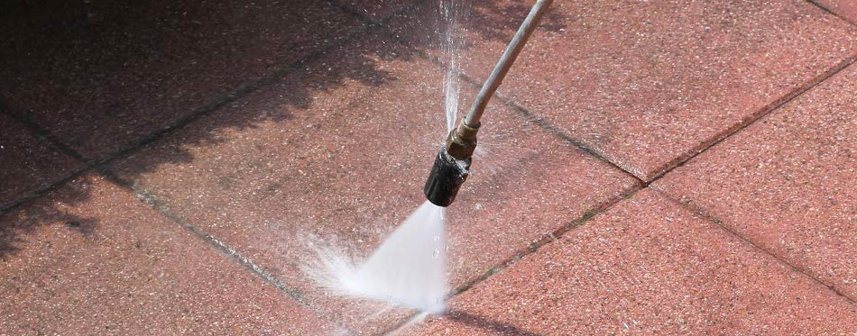 Best Pressure Washer Detergents In 2022 [Buying Guide] Gear Hungry