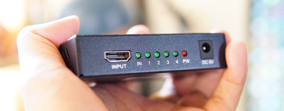 Best HDMI Splitters In 2022 [Buying Guide] – Gear Hungry