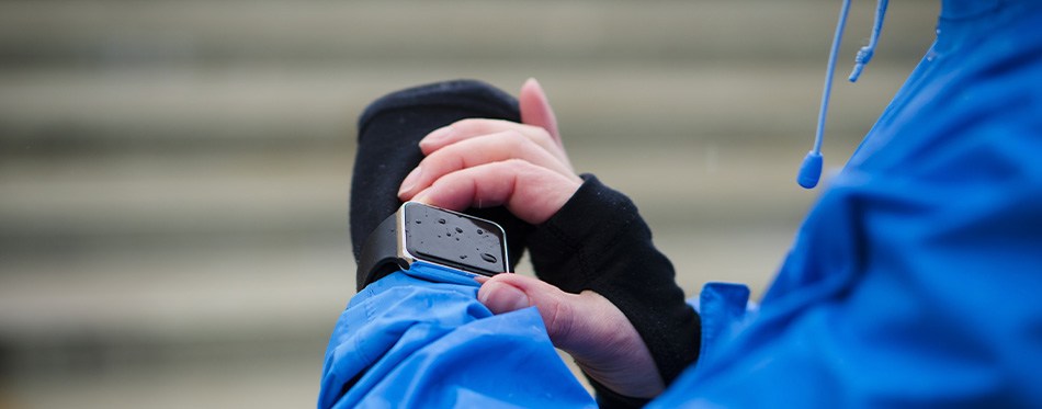 10 Best Waterproof Smartwatches In 2020 [Buying Guide] - Gear Hungry