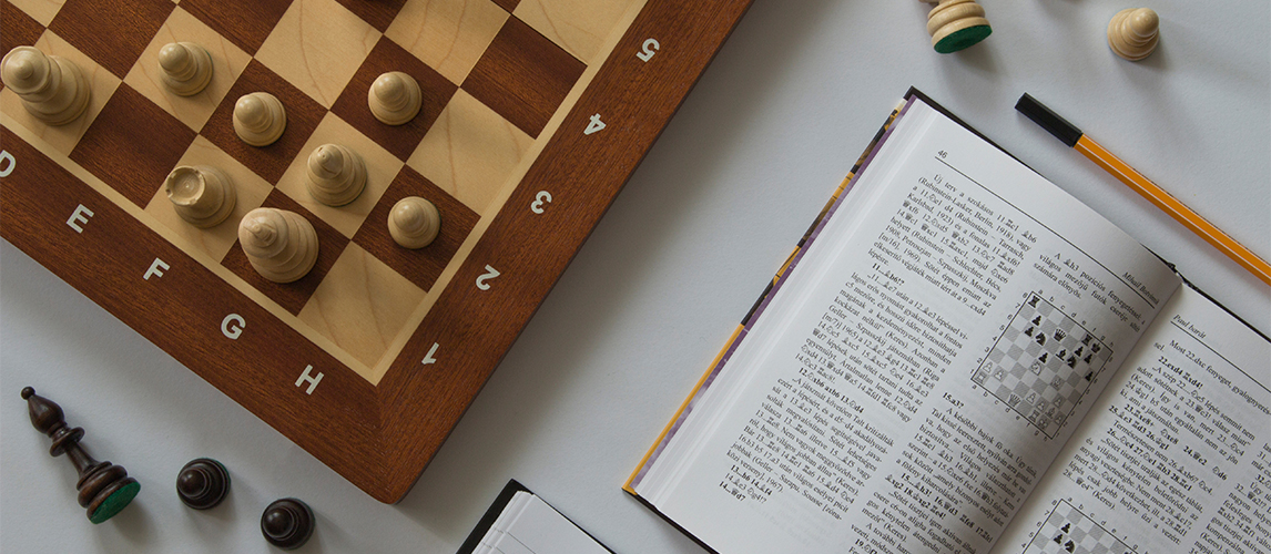 Best Chess Books in 2022 [Buying Guide] - Gear Hungry