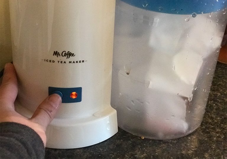 Iced Tea in a Pinch: Mr. Coffee TM75 Tea Maker Review - GearHungry