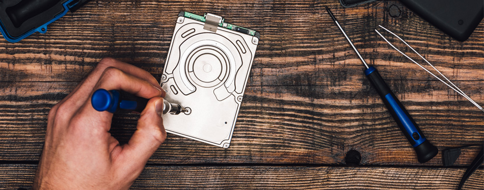 All the Buzz: The Best Electric Precision Screwdrivers - GearHungry