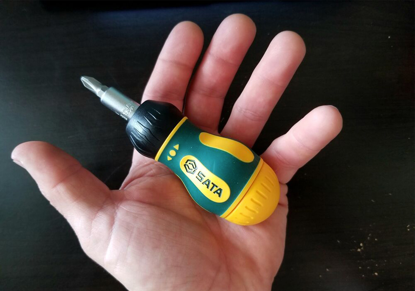 Stub Hub: SATA Ratchet Screwdriver Tests Well - GearHungry