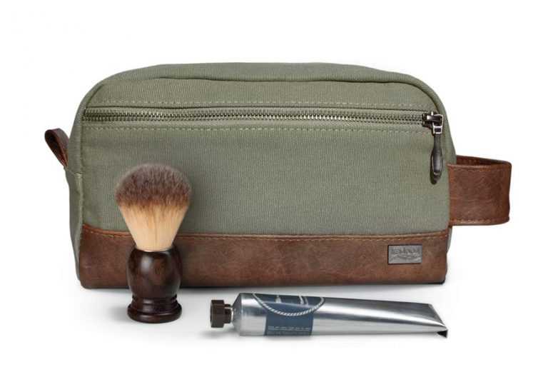 Best Dopp Kits for Man in 2022 [Buying Guide] – Gear Hungry