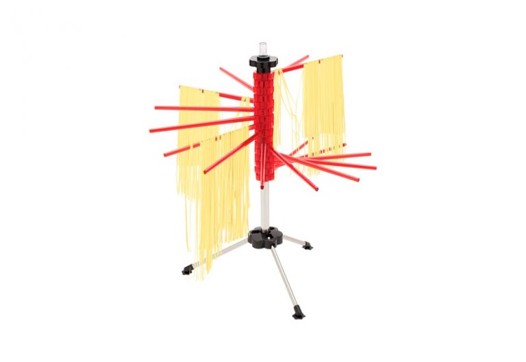 Best Pasta Drying Racks In 2022 [Buying Guide] – Gear Hungry