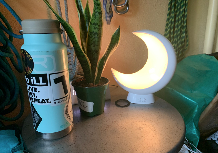 ECOLOR Smart Moon-Shaped Lamp: A Soundtrack To Your Life In Light Show ...