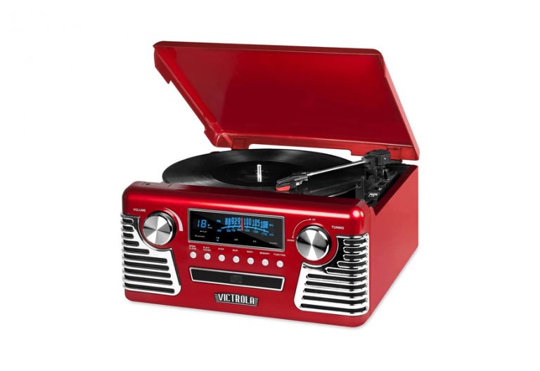 Best Portable Turntables in 2022 [Buying Guide] – Gear Hungry