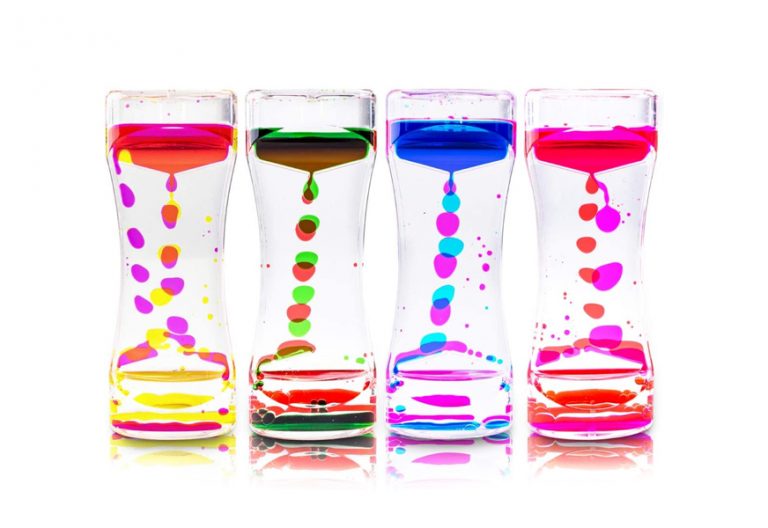 Best Desk Toys in 2022 [Buying Guide] – Gear Hungry