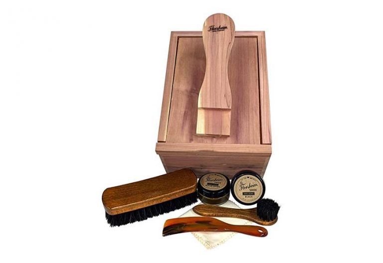 Best Shoe Shine Kits in 2022 [Buying Guide] – Gear Hungry