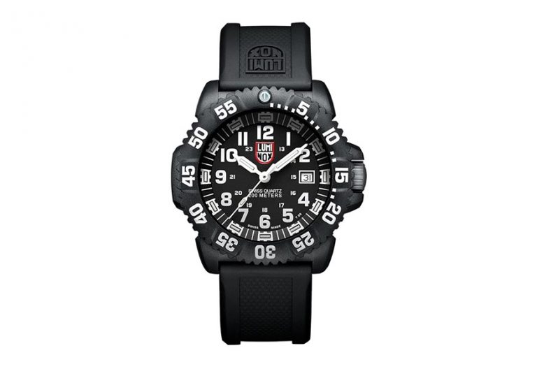 Best Tritium Watches In 2022 [Buying Guide] – Gear Hungry