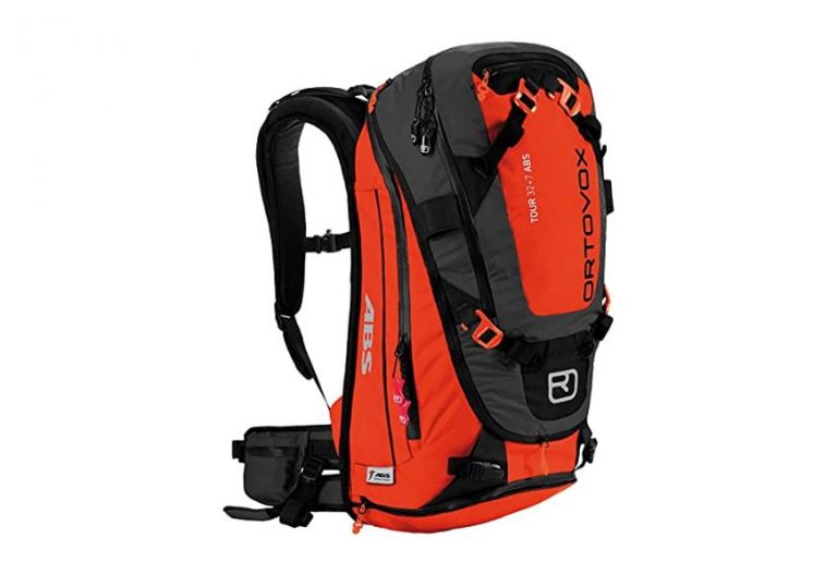 Best Ski Backpacks in 2022 [Buying Guide] - GearHungry