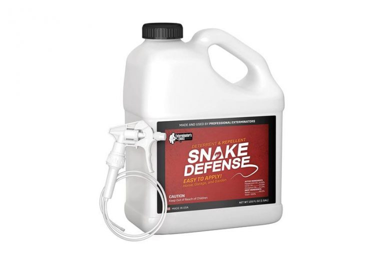 Best Snake Repellents In 2022 [Buying Guide] – Gear Hungry