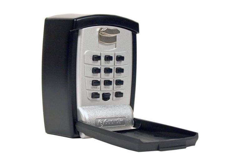 Best Key Lockboxes In 2022 [Buying Guide] – Gear Hungry