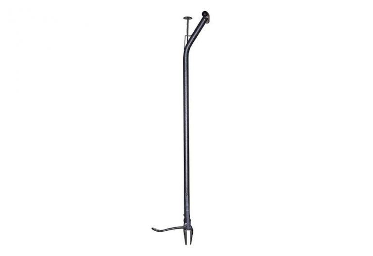 Best Weeding Tools In 2022 [Buying Guide] – Gear Hungry