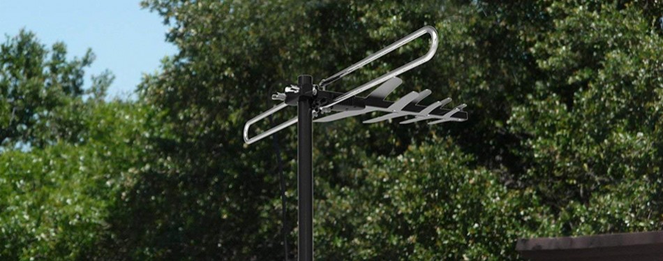 10 Best Outdoor TV Antenna in 2019 [Buying Guide] – Gear Hungry