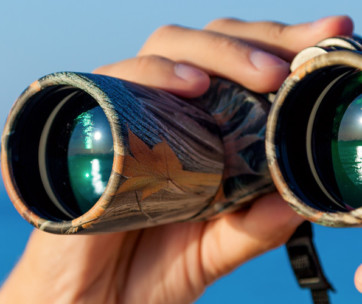 10 Best Digital Camera Binoculars In 2020 [Buying Guide] – Gear Hungry