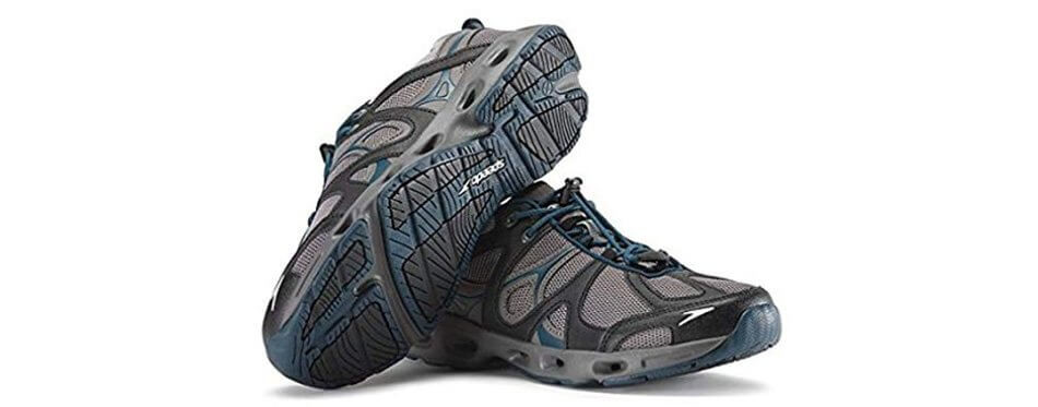 Best Water Shoes For Hiking in 2022 [Buying Guide] – Gear Hungry