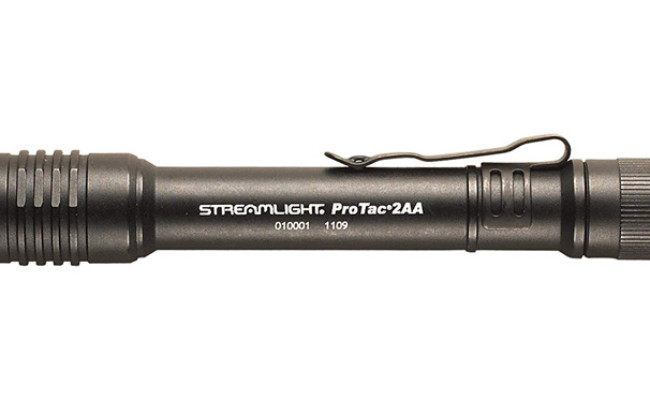 10 Best EDC Flashlights in 2019 [Buying Guide] – Gear Hungry