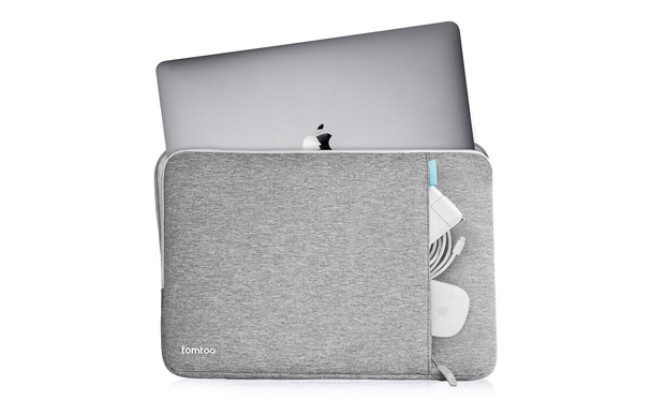 15 Best Macbook Pro Cases [Buying Guide] – Gear Hungry