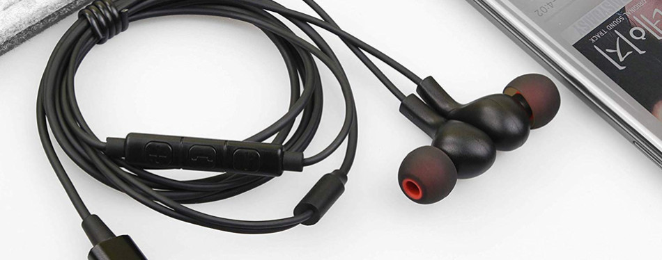 7 Best USB C Earphones In 2019 [Buying Guide] – Gear Hungry